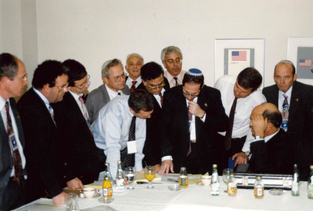 Negotiating peace between Israel and Jordan, September 1993-November 1994